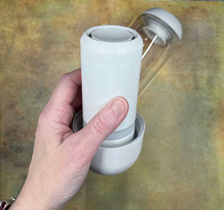 WEO water bottle review - Electrolyzes your water for potential added ...
