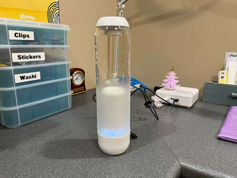 WEO water bottle review - Electrolyzes your water for potential added ...