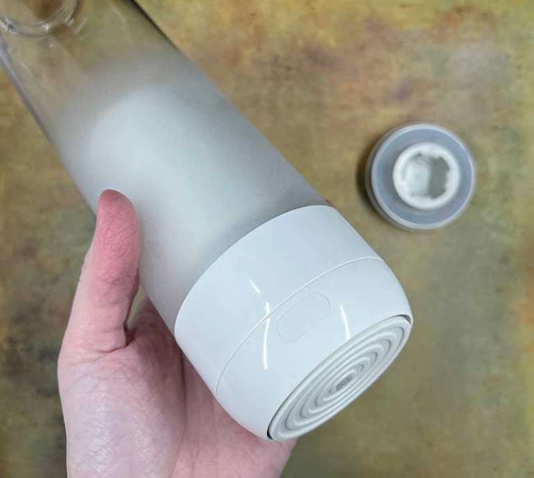 WEO water bottle review - Electrolyzes your water for potential added health benefits - The ...