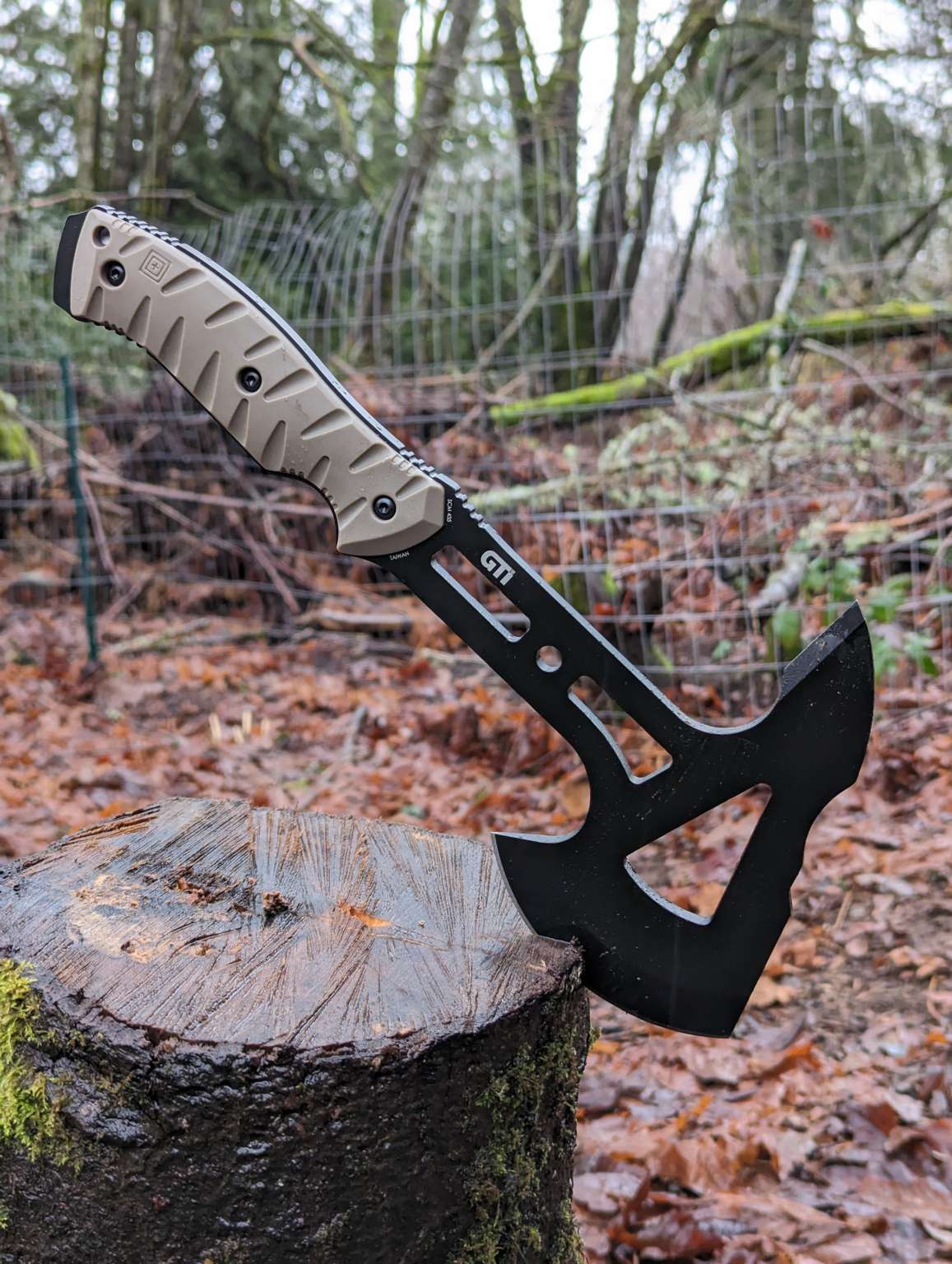 5.11 Tactical CFA Peacemaker Tomahawk review - The Gadgeteer