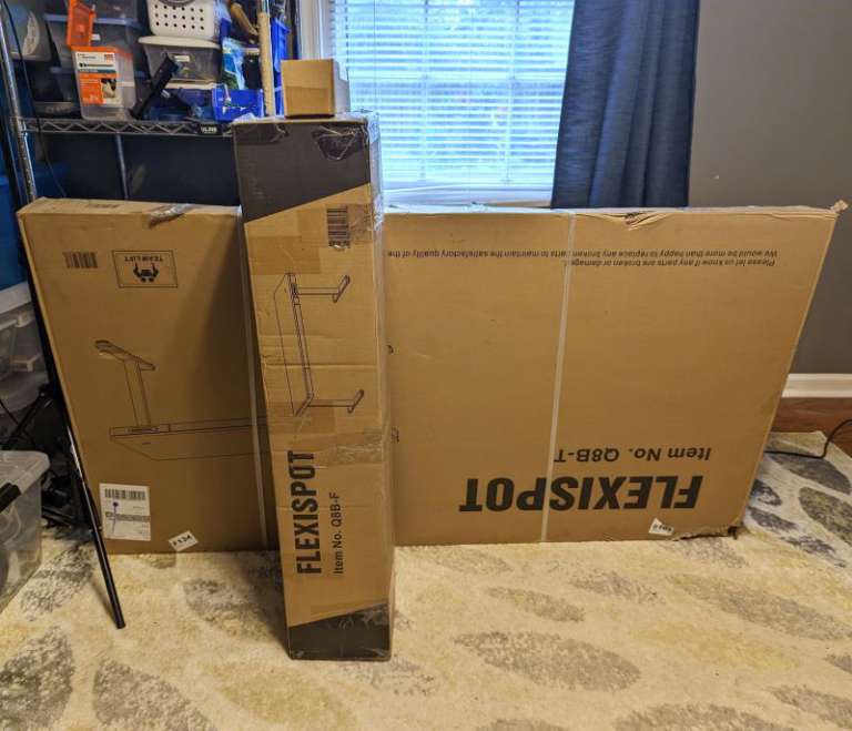 Flexispot Comhar Pro Q8 standing desk review - The Gadgeteer