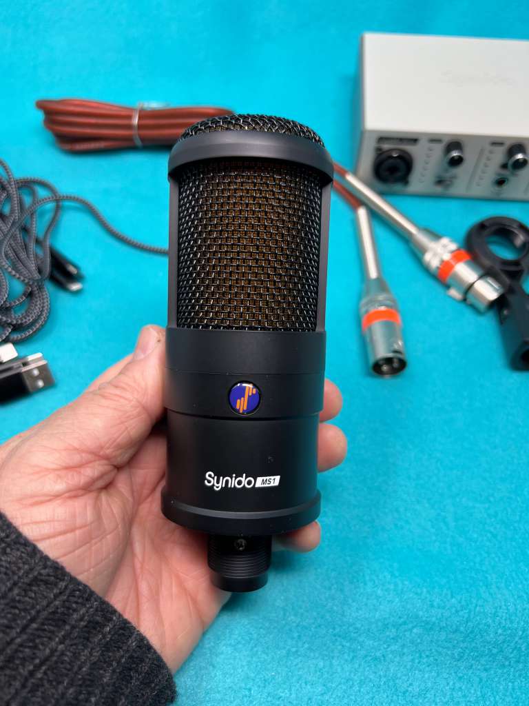Synido LiveMix Solo USB Mixer Audio Interface Bundle review - gives you ...