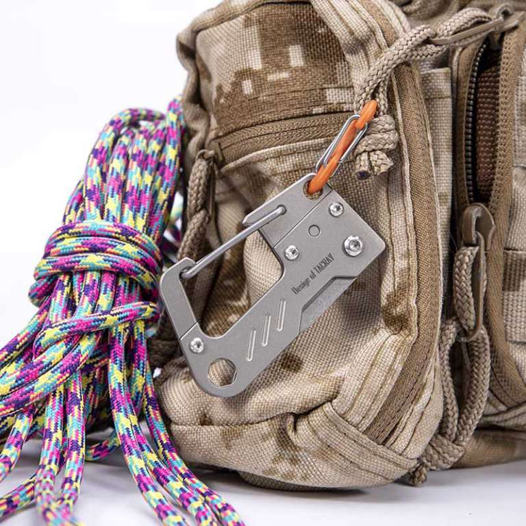 Here's a simple EDC multi-tool that you can clip to anything - The ...
