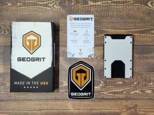 GeoGrit wallet review - minimalist EDC at its best - The Gadgeteer