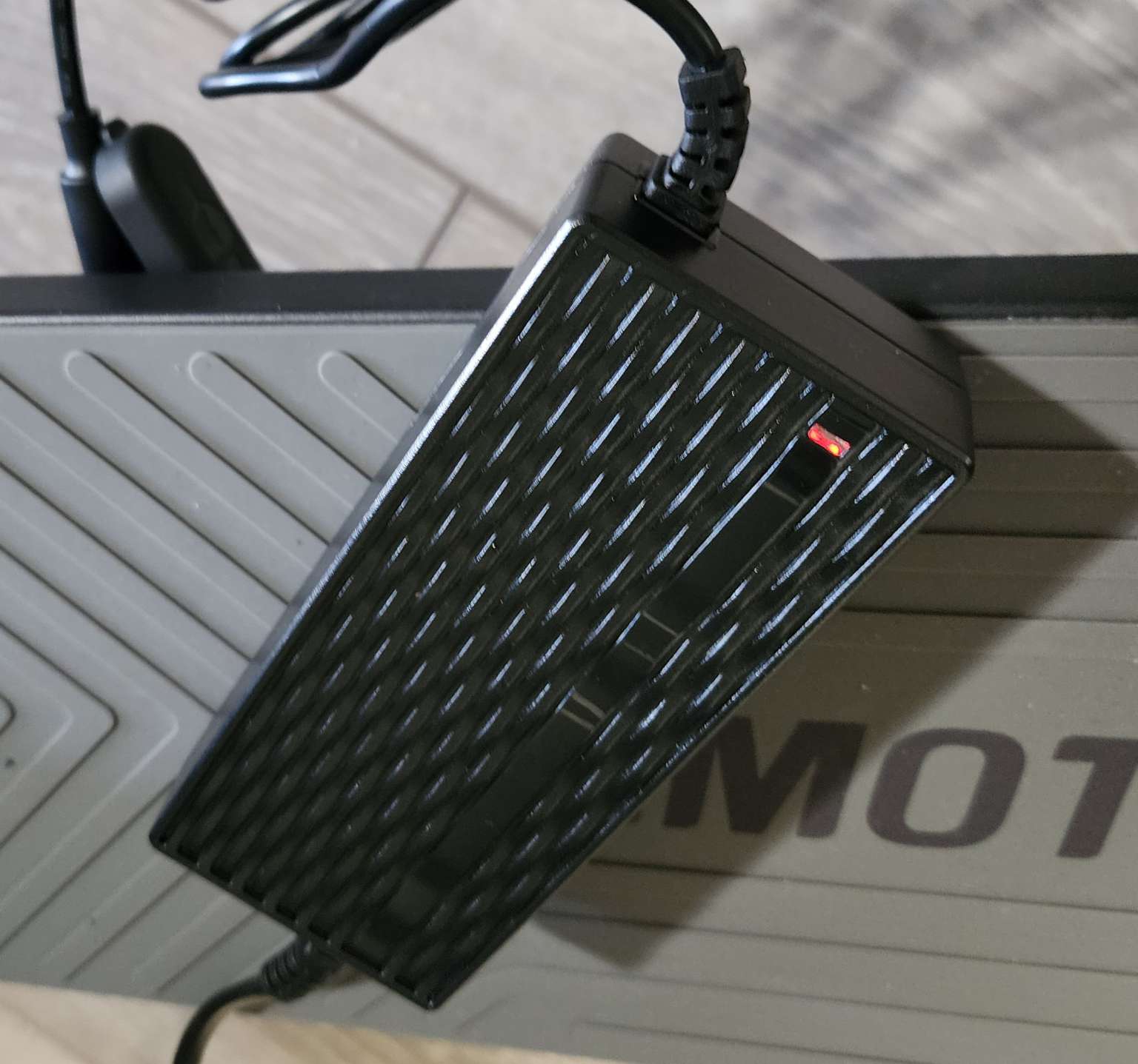 Inmotion Climber electric scooter review - a scooter built to haul ...