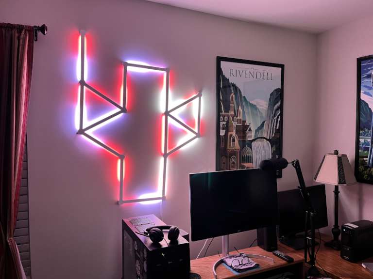 Nanoleaf Lines Squared review - smart lighting at right angles (but ...