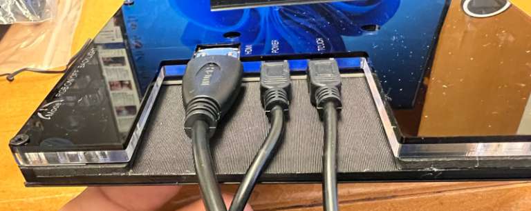 Elecrow Meteor Screen 10.1" IPS Capacitive Touch Screen with RGB Animated light review - The ...