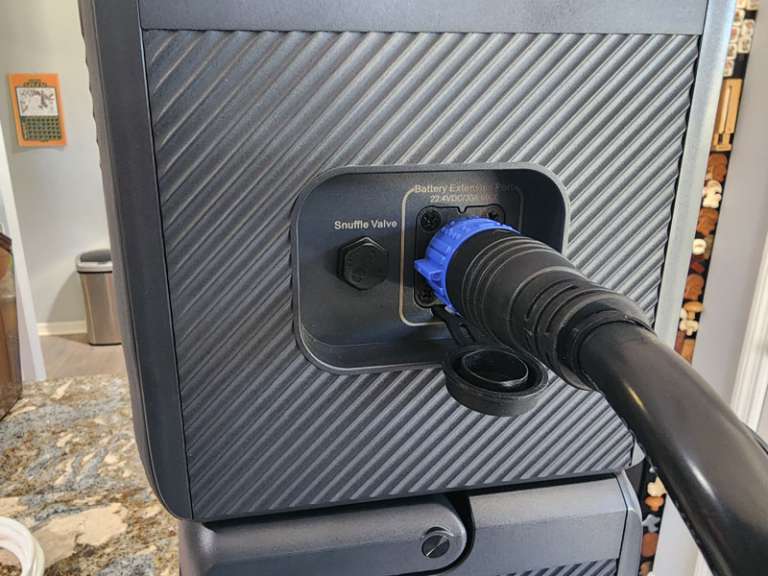 BLUETTI AC60 portable power station plus B80 auxiliary battery review ...