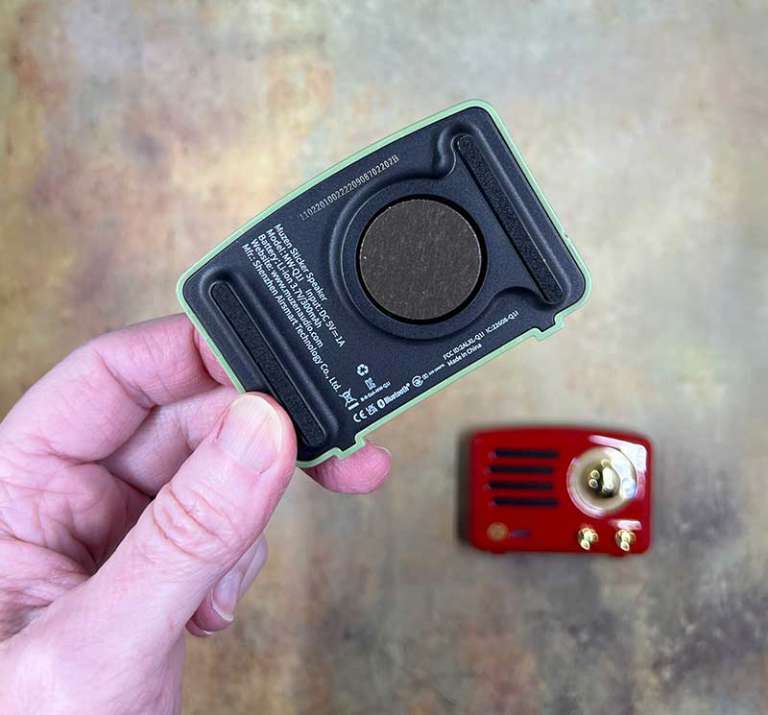MUZEN AUDIO OTR Metal Bluetooth speaker and OTR Sticker speaker review ...