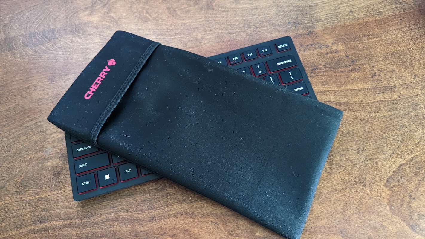 Cherry KW 9200 Mini Wireless Keyboard review - three different ways to ...