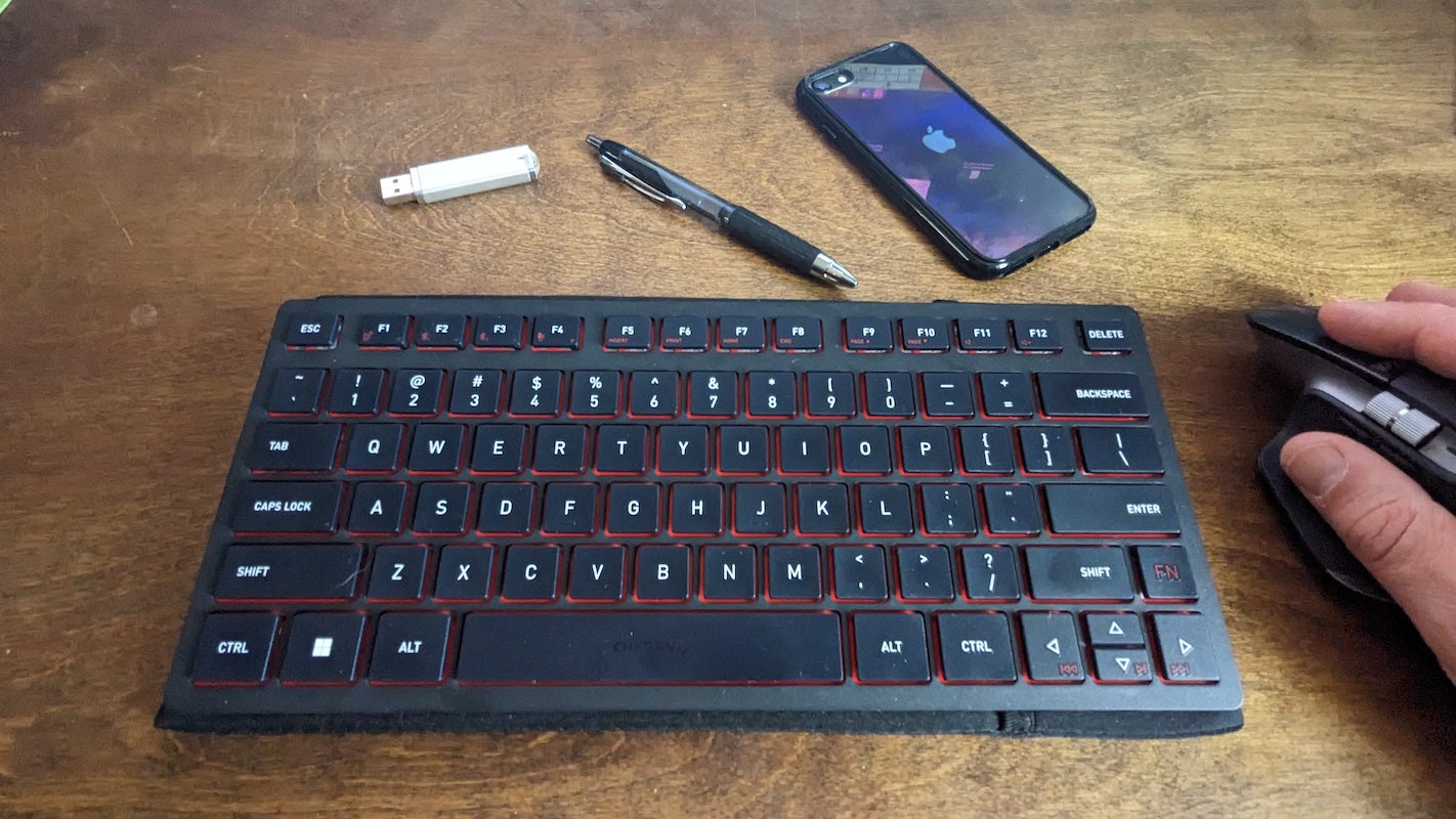 Cherry KW 9200 Mini Wireless Keyboard review - three different ways to ...