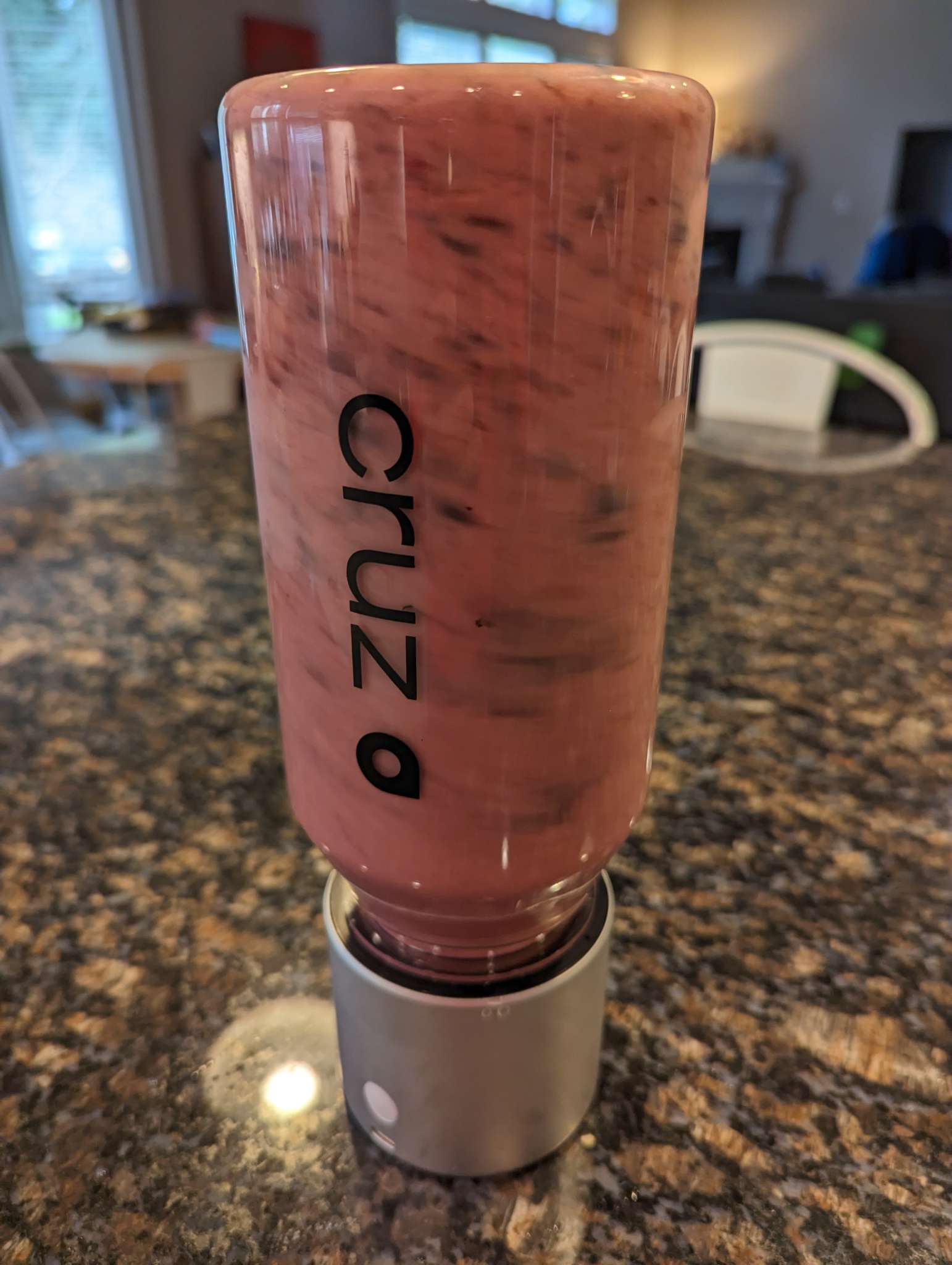 Cruz BlenderCap review - the mini blender I didn’t know I needed - The ...