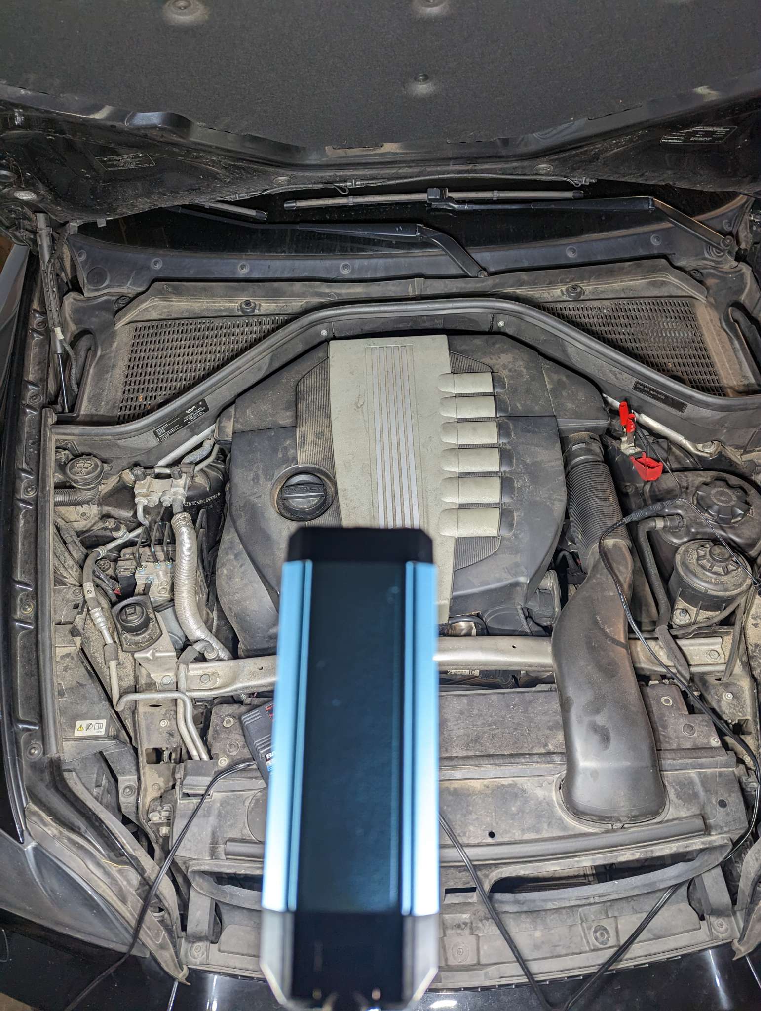 GoGonova Rechargeable Work Light with Stand review - The Gadgeteer