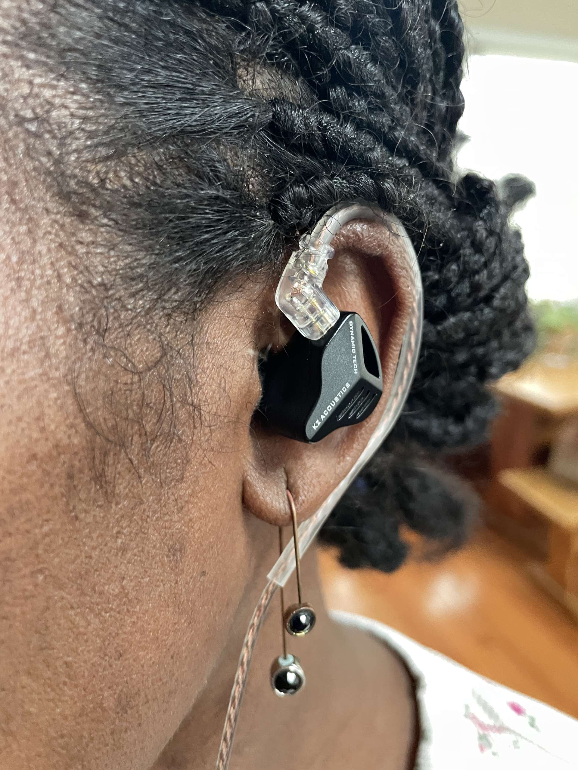 KZ Acoustics KZ-ZVX 10mm Dual Cavity Super Linear Dynamic Earphones ...