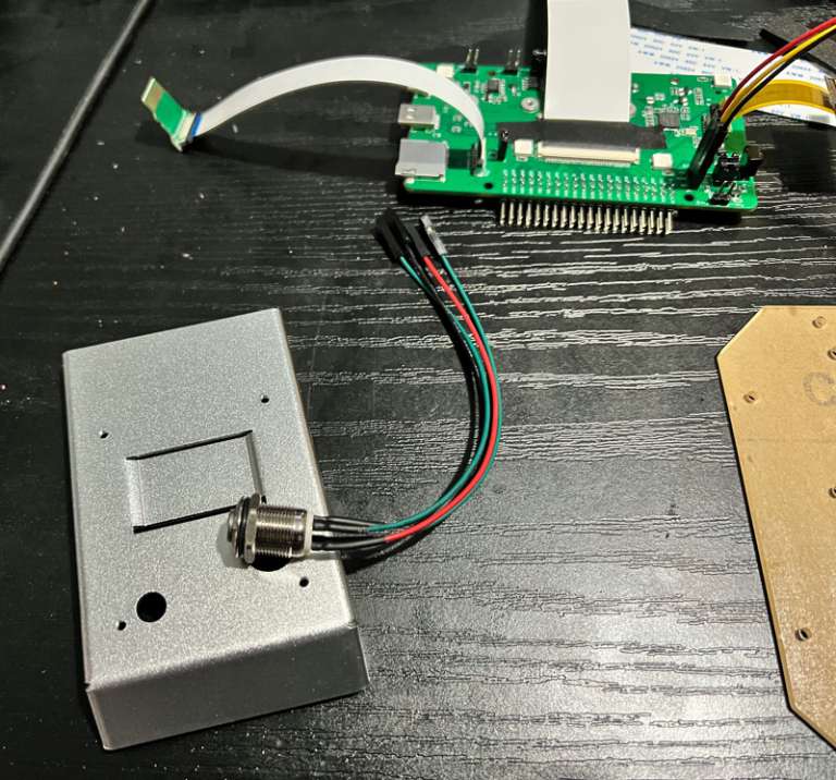 SunFounder Pironman Raspberry Pi 4 Case review - The Gadgeteer