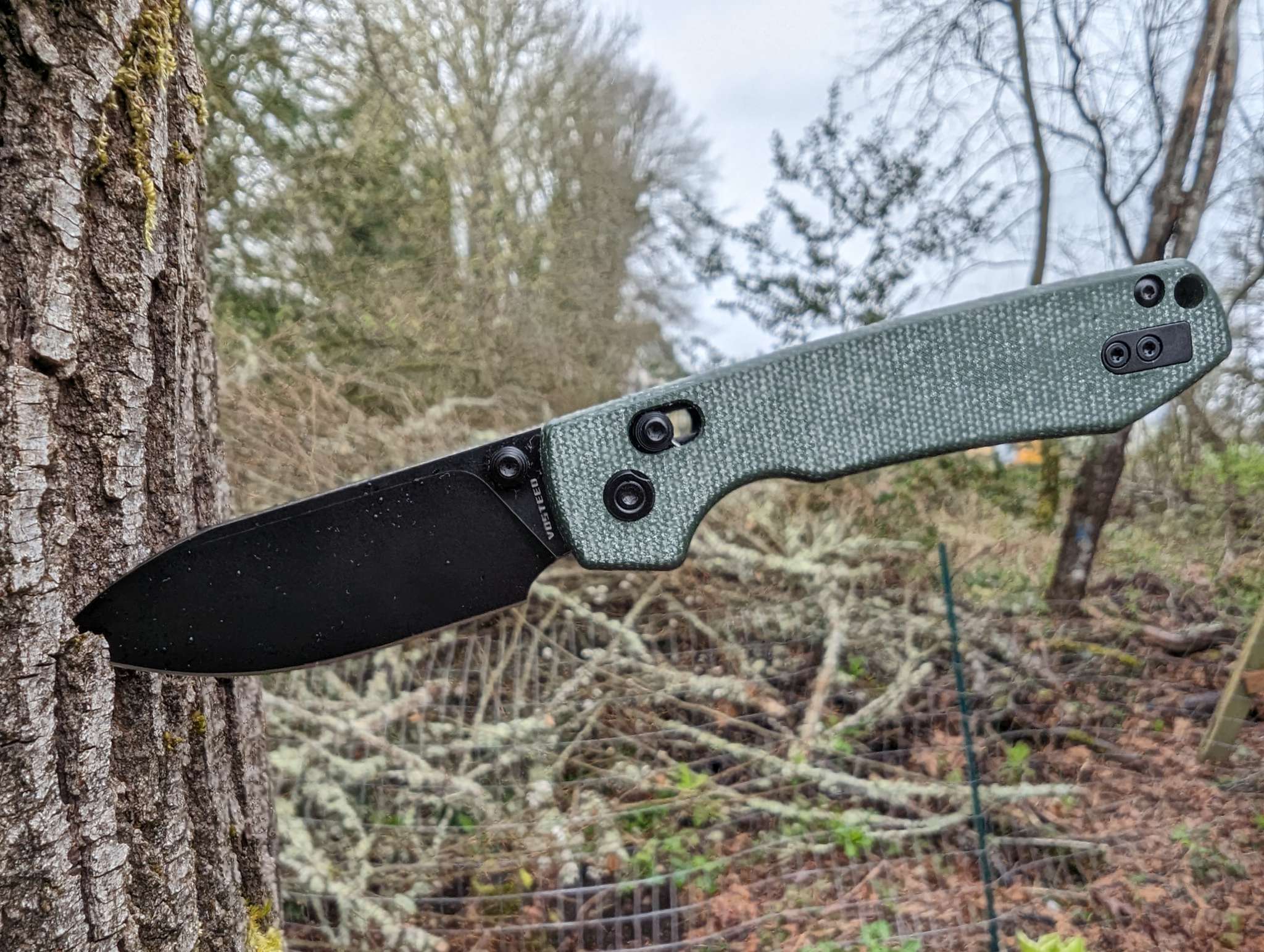Vosteed Raccoon Cross-Bar Lock knife review - the perfect knife just got better - The Gadgeteer