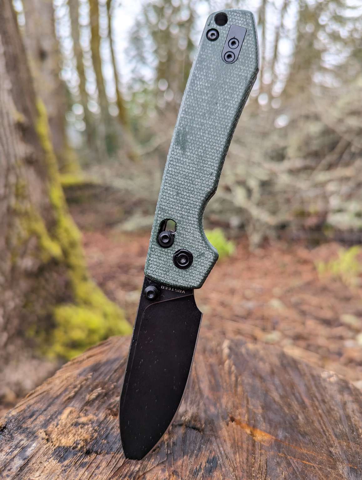 Vosteed Raccoon Cross-Bar Lock knife review - the perfect knife just got better - The Gadgeteer