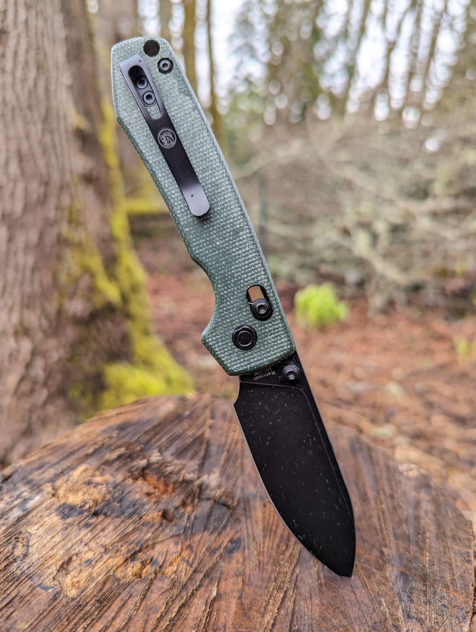 Vosteed Raccoon Cross-Bar Lock knife review - the perfect knife just got better - The Gadgeteer