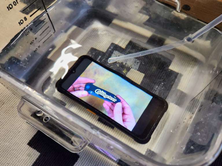 AGM G2 Guardian smartphone review - purpose built phone for hunters or ...
