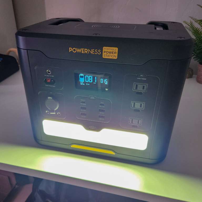 Powerness Hiker U1500 power station and SolarX S200 solar panel review ...