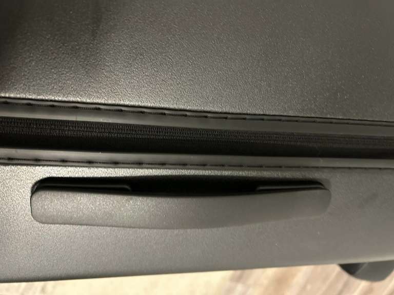 Quince Carry-On Hard Shell Luggage review - The Gadgeteer