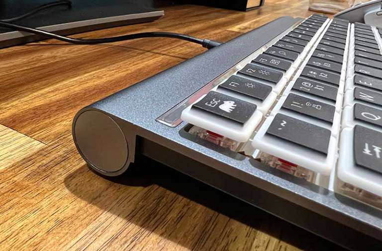 Wombat Coleus mechanical keyboard review - An alternative to the Magic ...