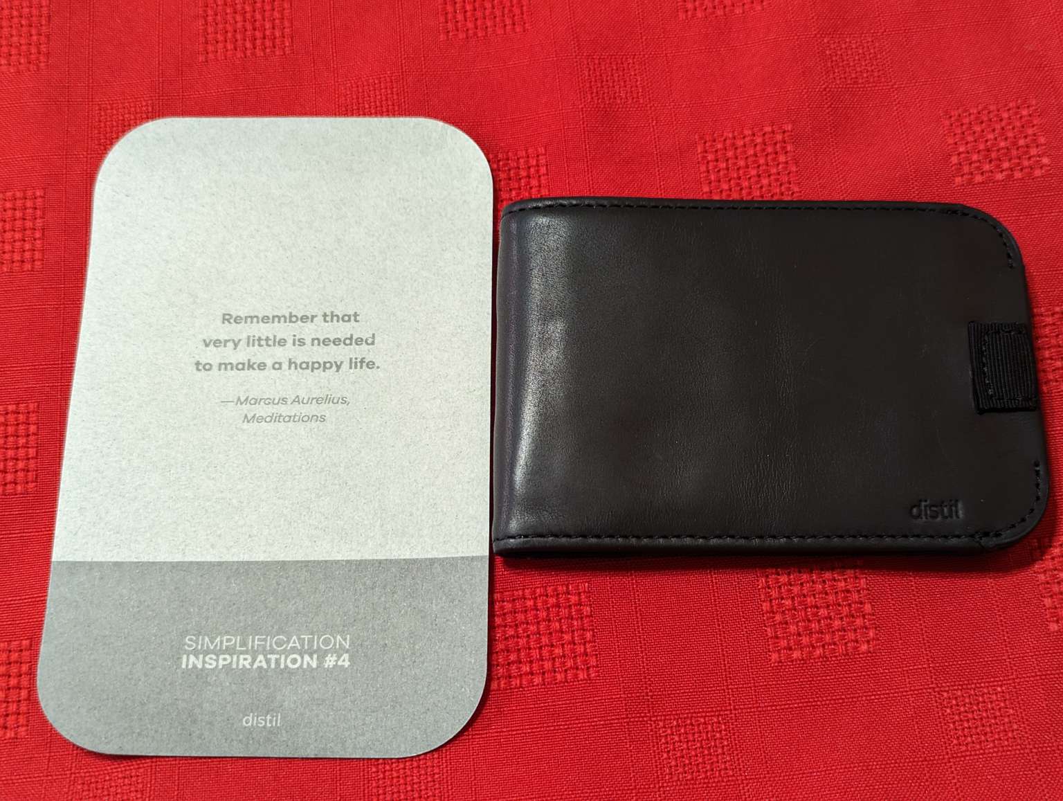 Distil Union Wally Bifold 5.0 slim wallet review - The Gadgeteer