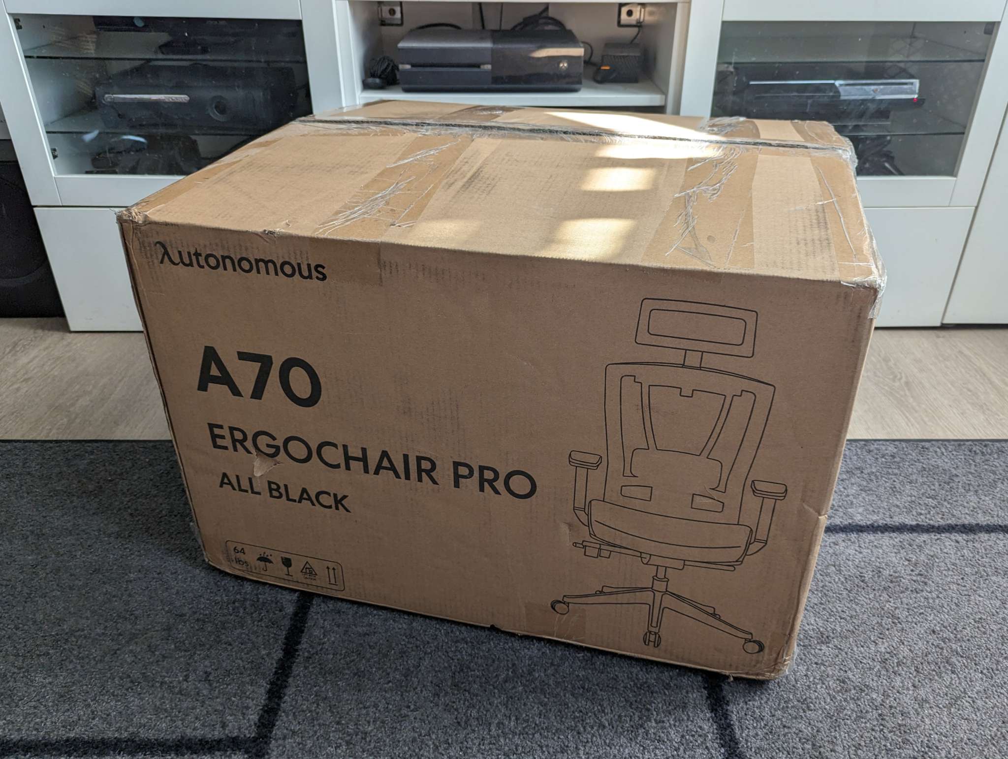 Autonomous ErgoChair Pro office chair review - Work from home in style ...