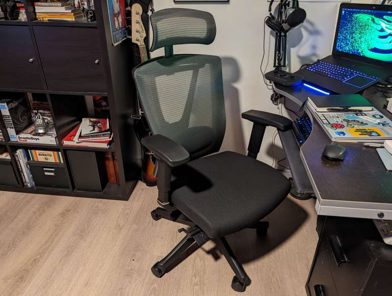 Autonomous ErgoChair Pro office chair review - Work from home in style ...
