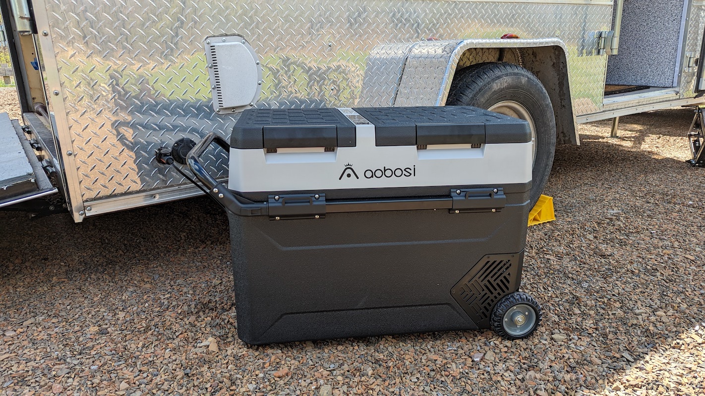 Aobosi Portable Car Fridge review - A big cooler, without the ice ...
