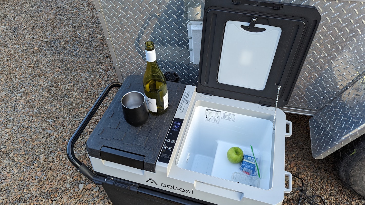 Aobosi Portable Car Fridge review - A big cooler, without the ice ...