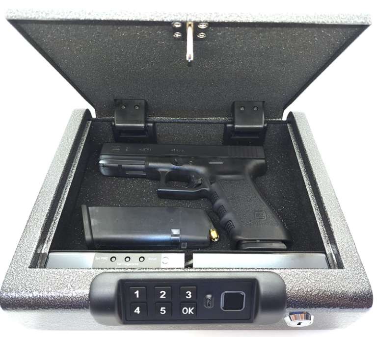 Billconch Biometric Gun Safe review - responsible fast-access gun ...