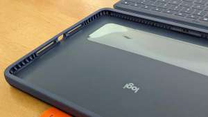 Logitech Rugged Combo 3 Touch keyboard case for iPad 7, 8, and 9 review - a great keyboard case ...