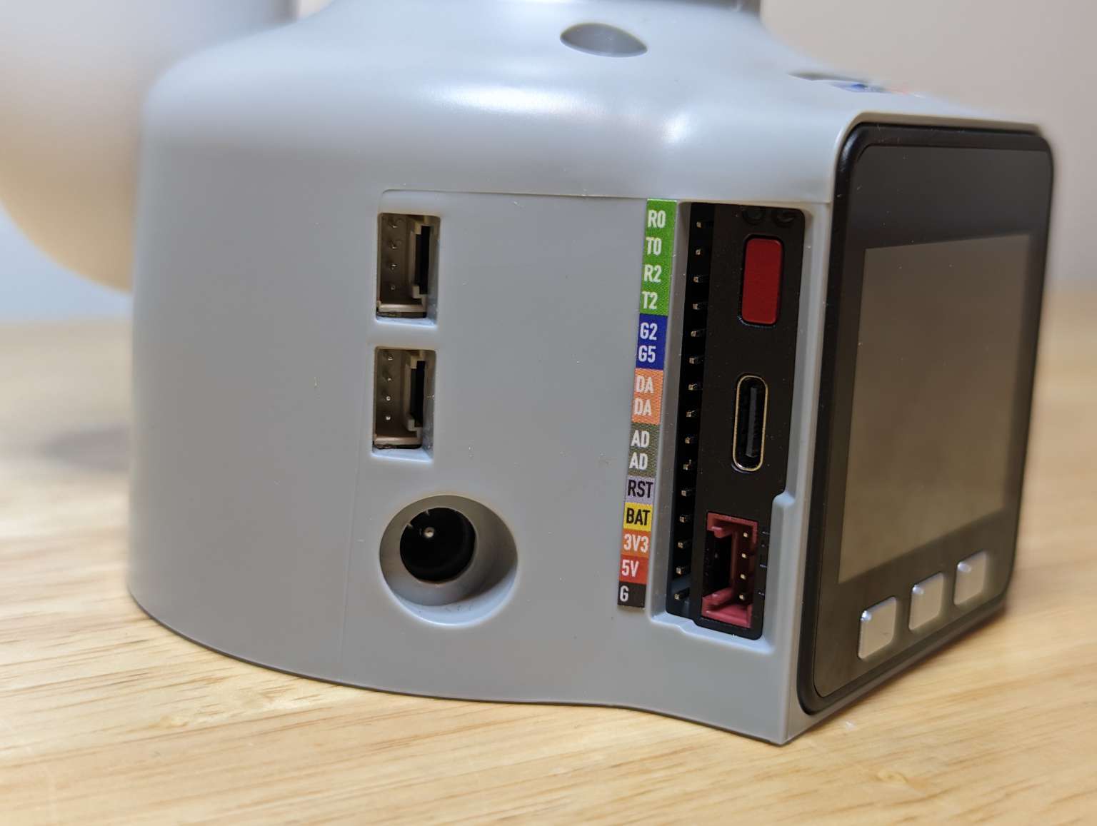 Elephant Robotics myCobot 280 Robotic Arm review - A cool robotic arm ...