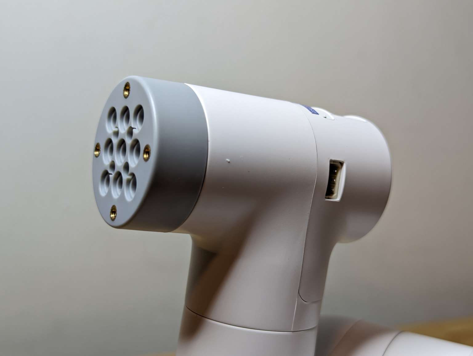 Elephant Robotics myCobot 280 Robotic Arm review - A cool robotic arm ...