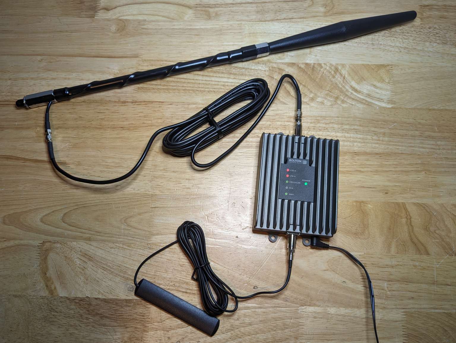 Bolton Velocity Off-Road Vehicle Cellular Signal Booster review - Reach ...