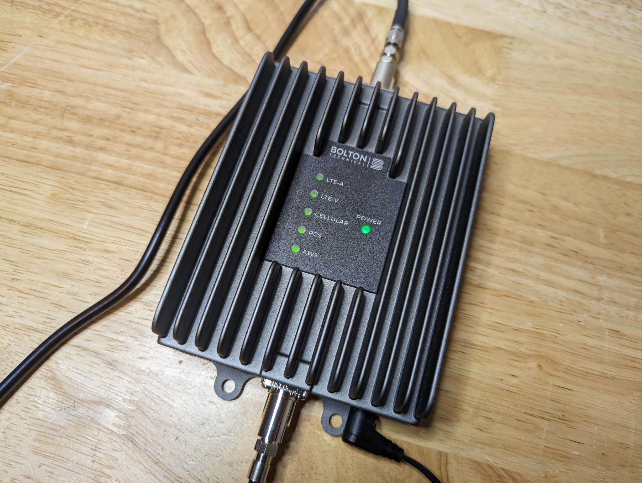 Bolton Velocity Off-Road Vehicle Cellular Signal Booster review - Reach ...