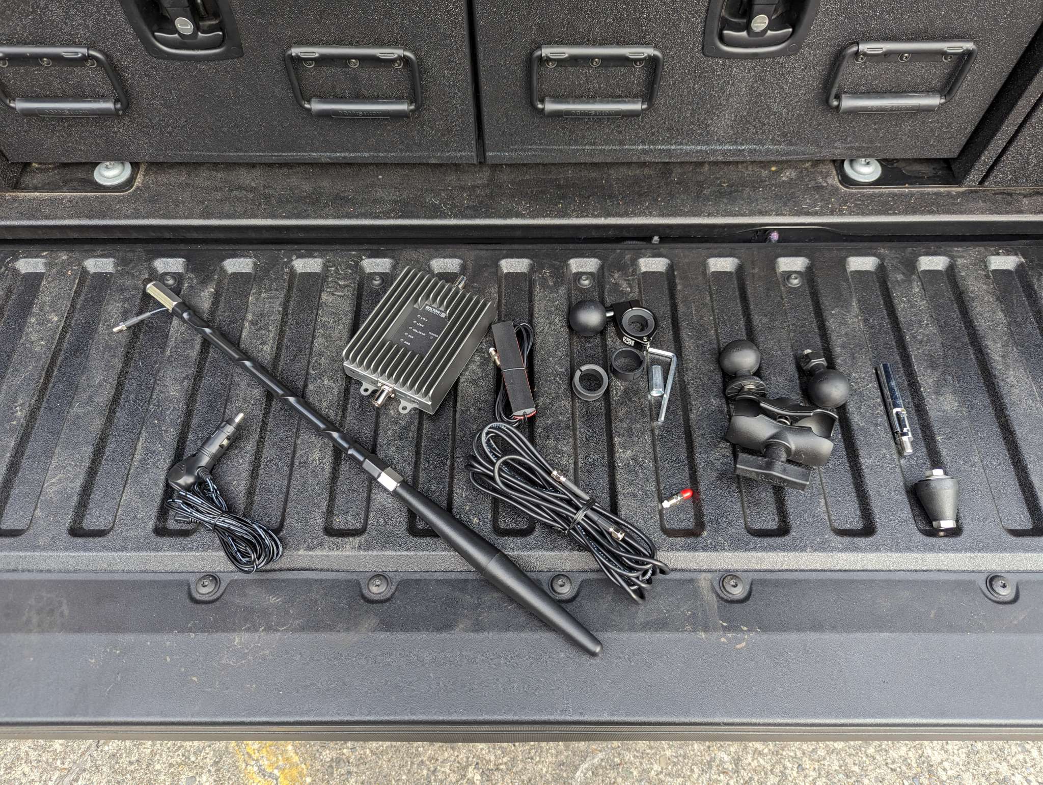 Bolton Velocity Off-Road Vehicle Cellular Signal Booster review - Reach ...