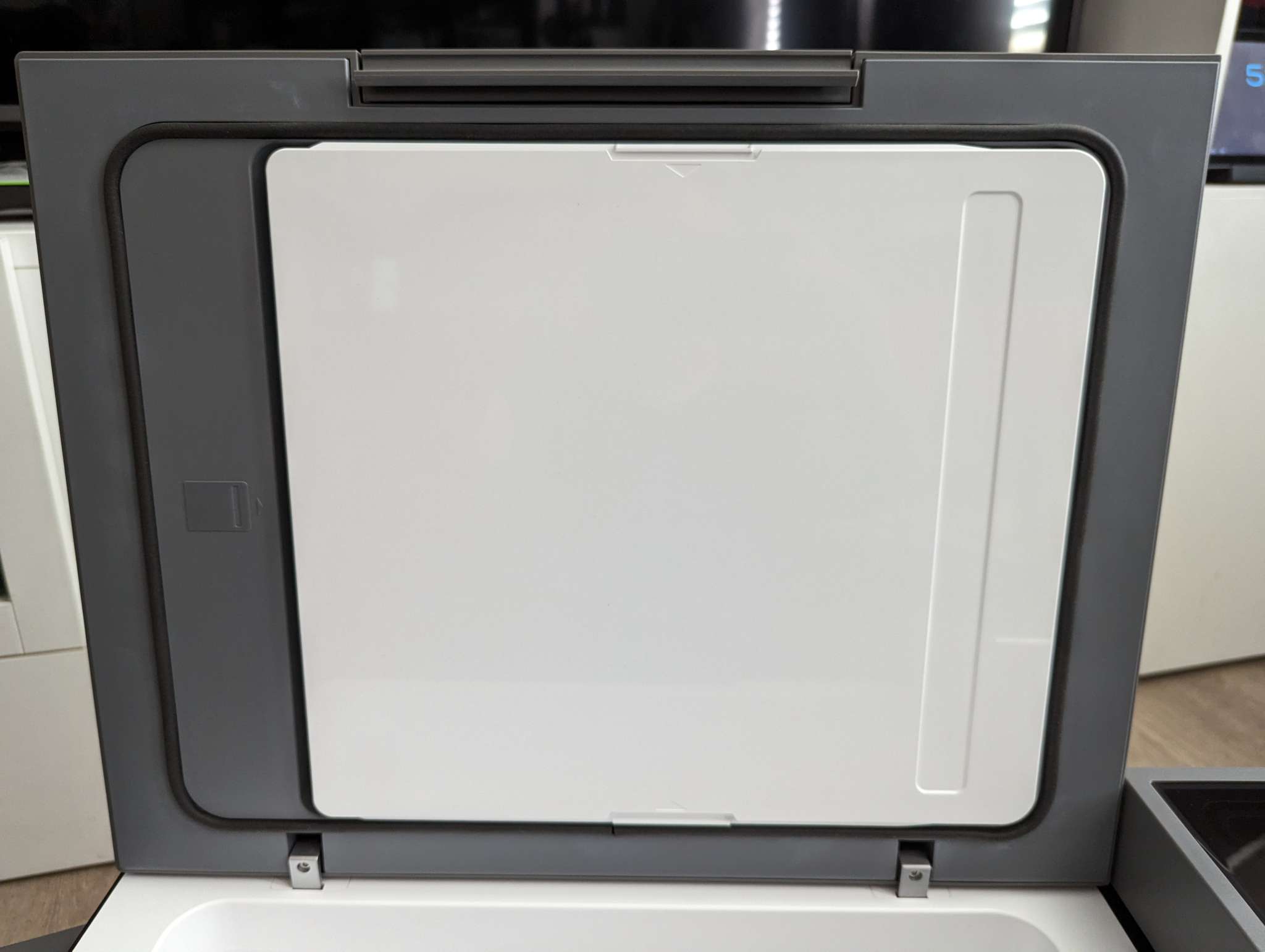 EcoFlow Glacier 3-in-1 portable refrigerator review - Keep things ice ...