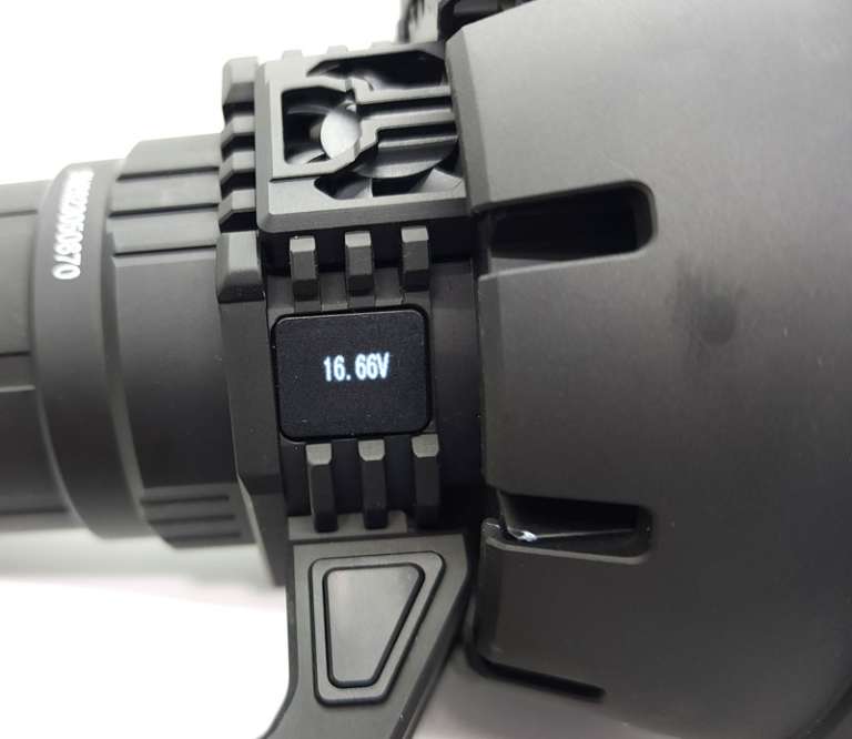 Imalent SR32 Polaris 120,000 lumen flashlight review - Polaris is the ...