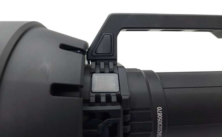 Imalent SR32 Polaris 120,000 lumen flashlight review - Polaris is the ...