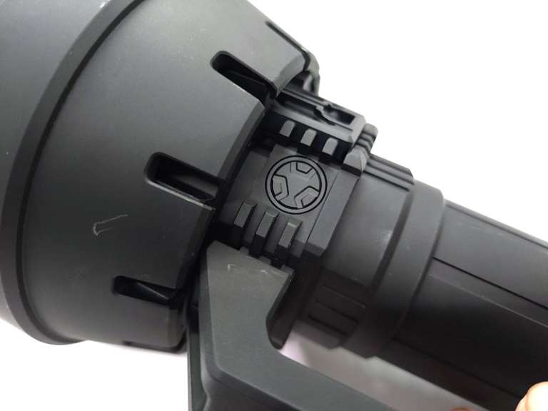 Imalent SR32 Polaris 120,000 lumen flashlight review - Polaris is the ...