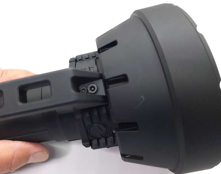 Imalent SR32 Polaris 120,000 lumen flashlight review - Polaris is the ...
