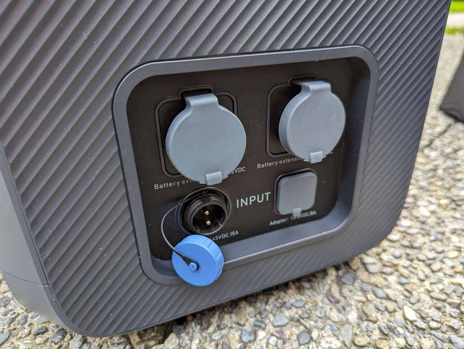 BLUETTI AC200MAX Expandable Power Station & PV350 350W Solar Panel ...