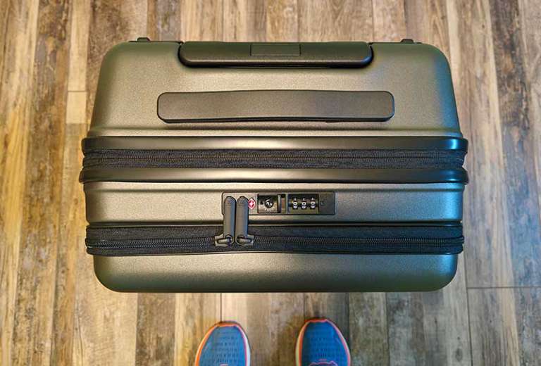 PROPS Luggage review - this carry-on bag has legs! - The Gadgeteer