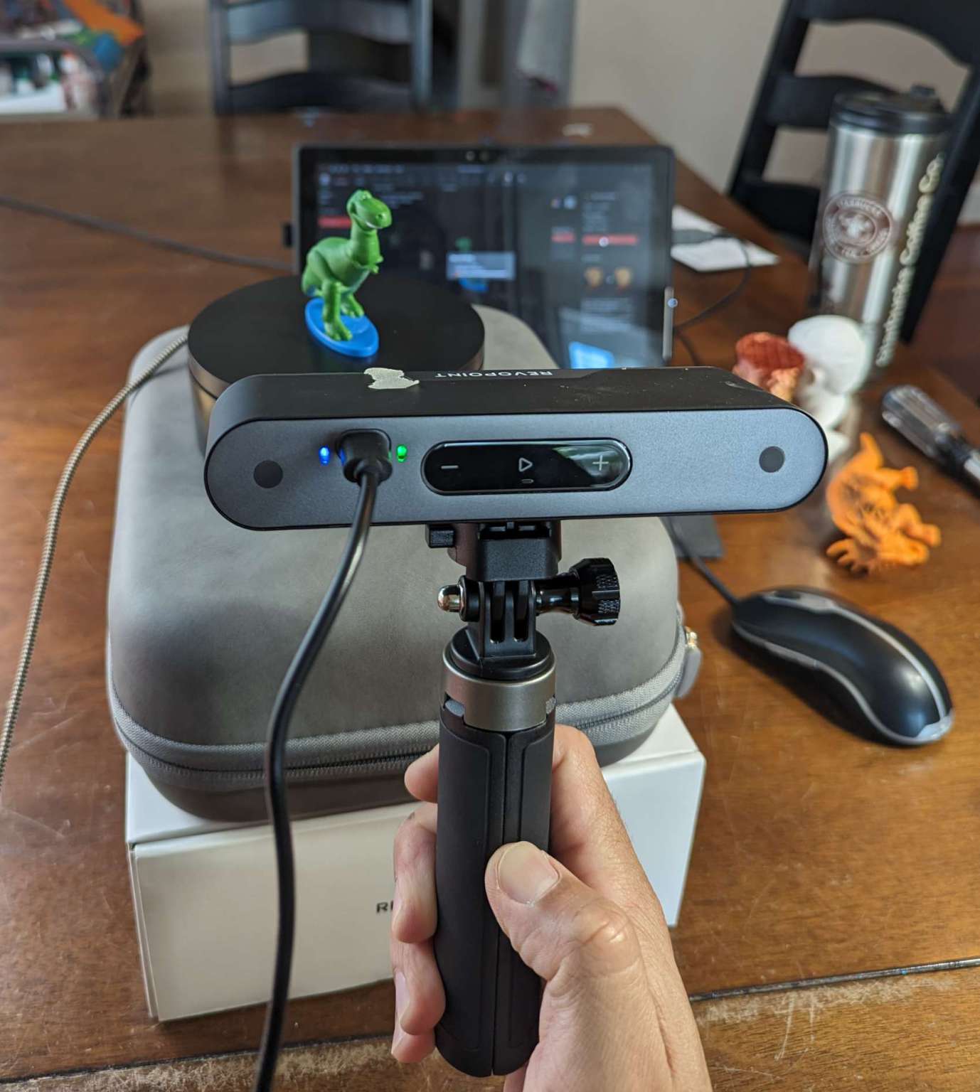 Revopoint POP 3 Medium 3D Scanner review - is this magic? - The Gadgeteer