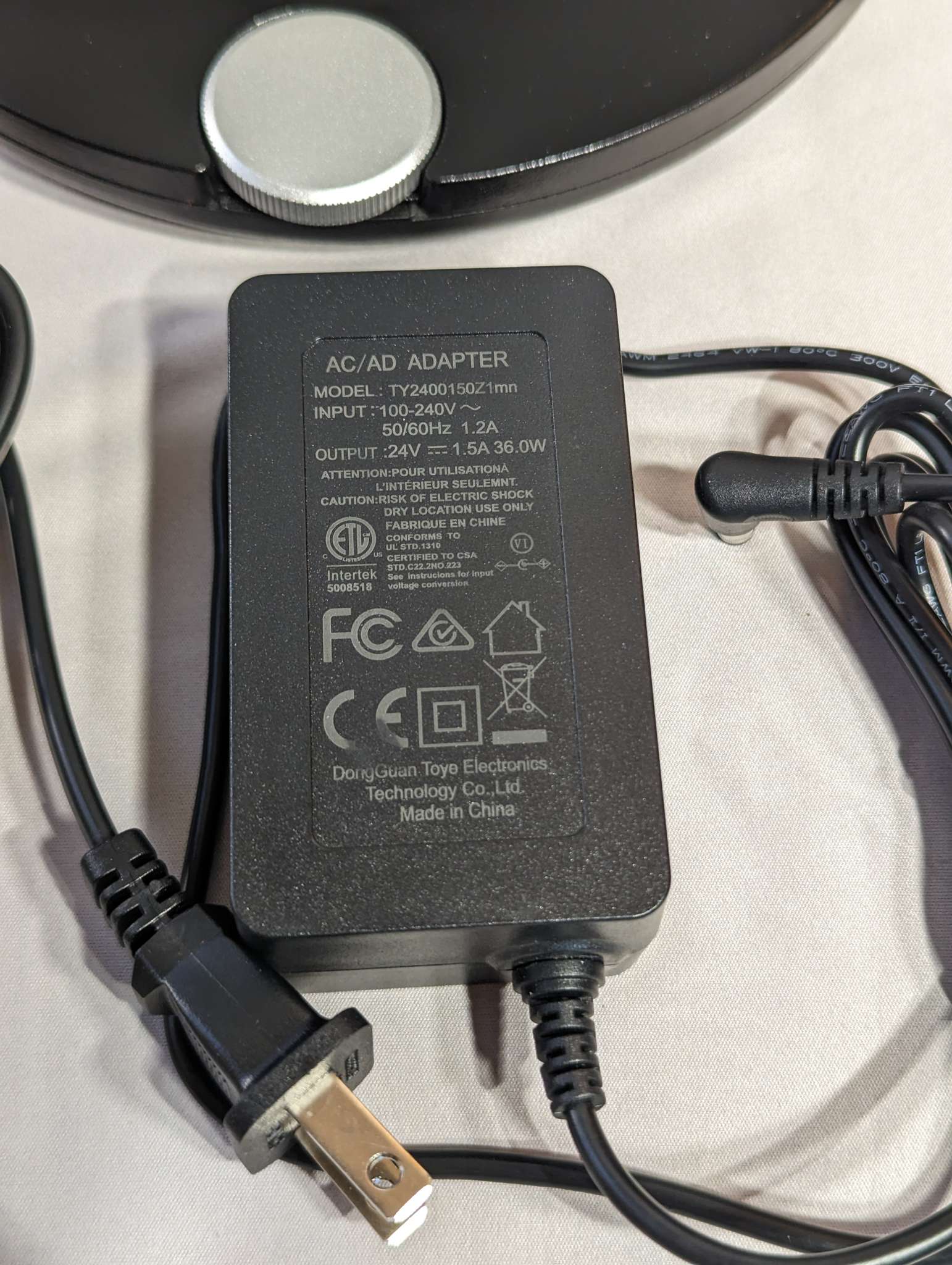 SkyView 2 lamp review - a nice natural light with a confusing app - The ...