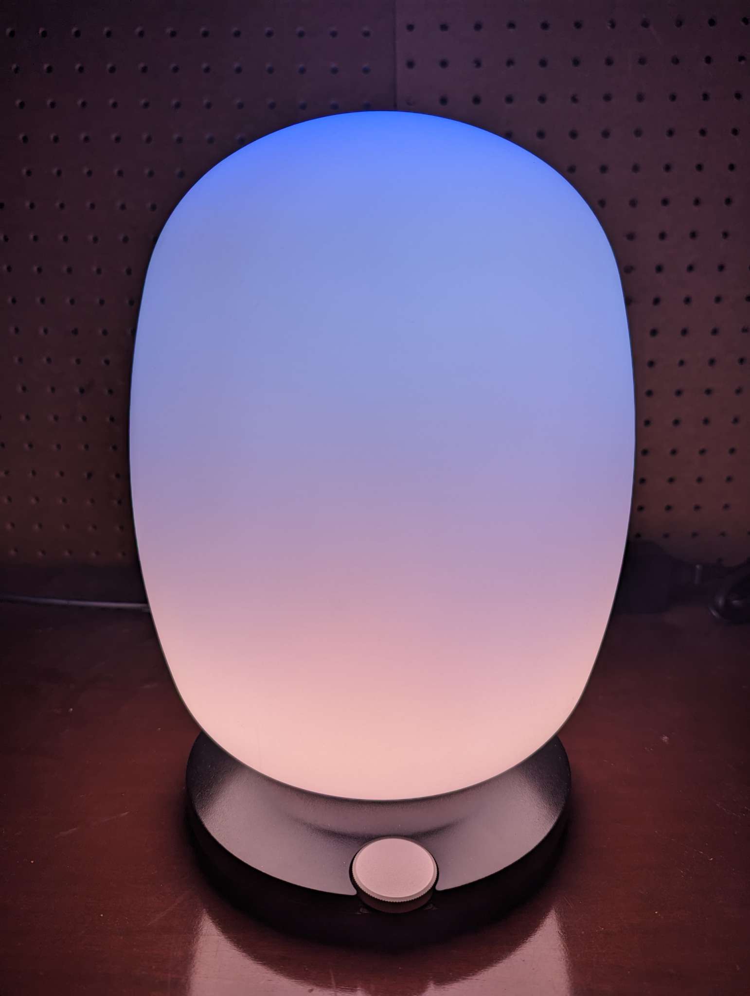SkyView 2 lamp review - a nice natural light with a confusing app - The ...
