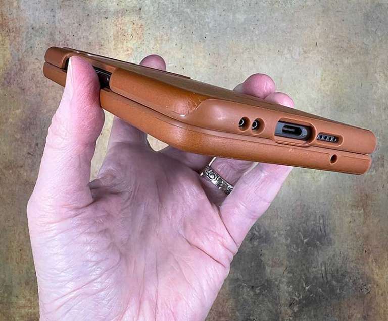 Bellroy Google Pixel Fold leather case review - The Gadgeteer