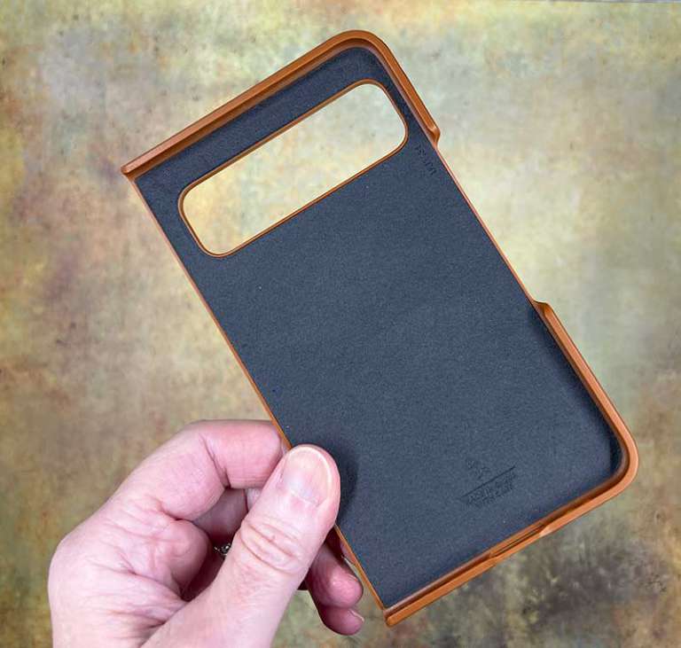 Bellroy Google Pixel Fold leather case review - The Gadgeteer